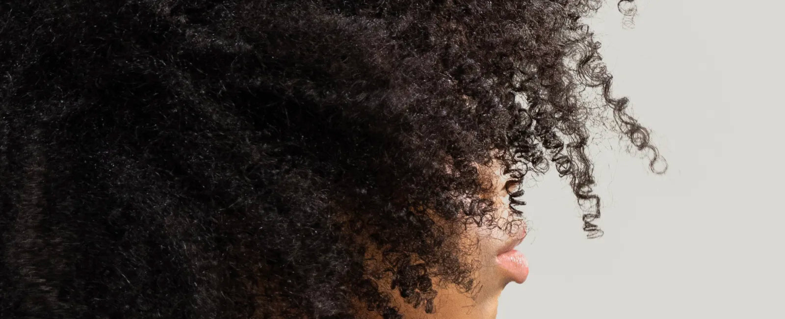 OurX | 5 Tips to Master Your Fall Curl Routine